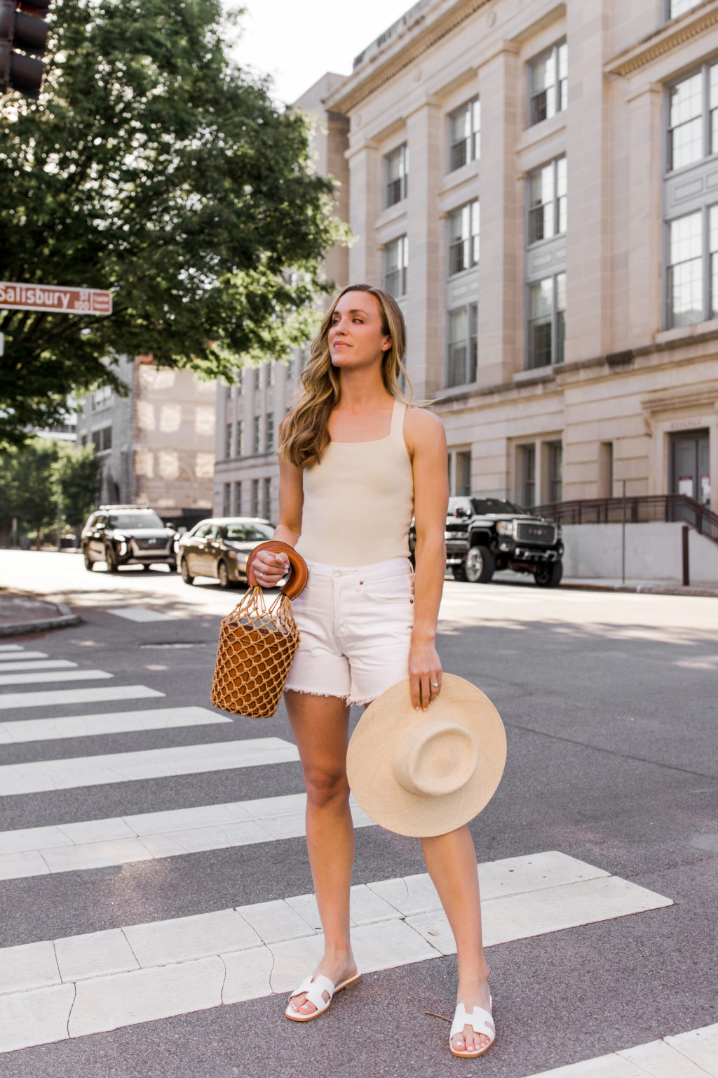 5 Neutral Summer Outfit Ideas – Natalie Yerger