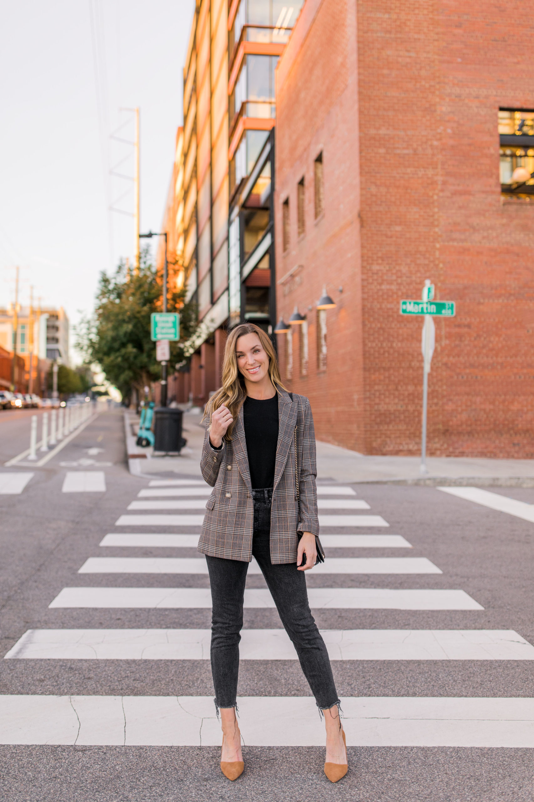 8 Fresh Ways to Style Your Plaid Blazer | Natalie Yerger