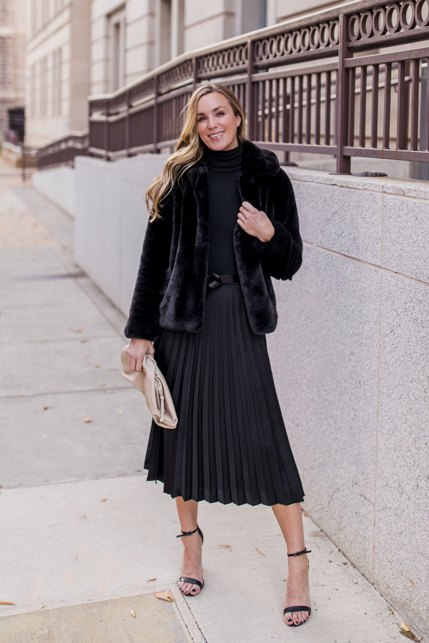 8 Classy Winter Date Night Outfit Ideas | Natalie Yerger