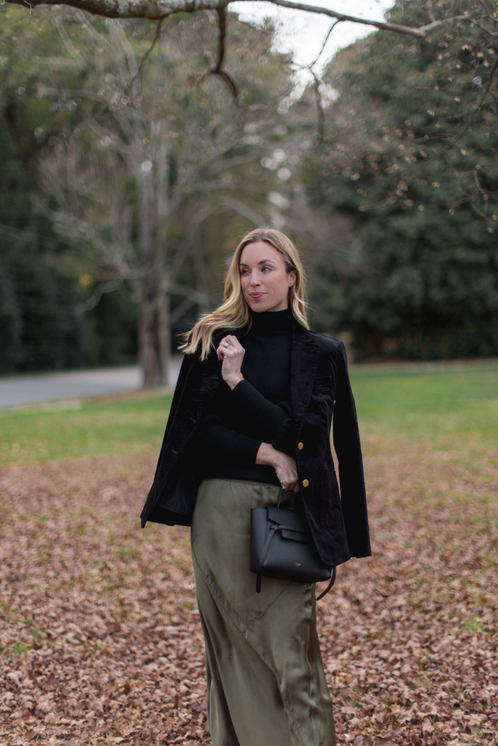 10 Ways To Style A Basic Black Turtleneck Natalie Yerger