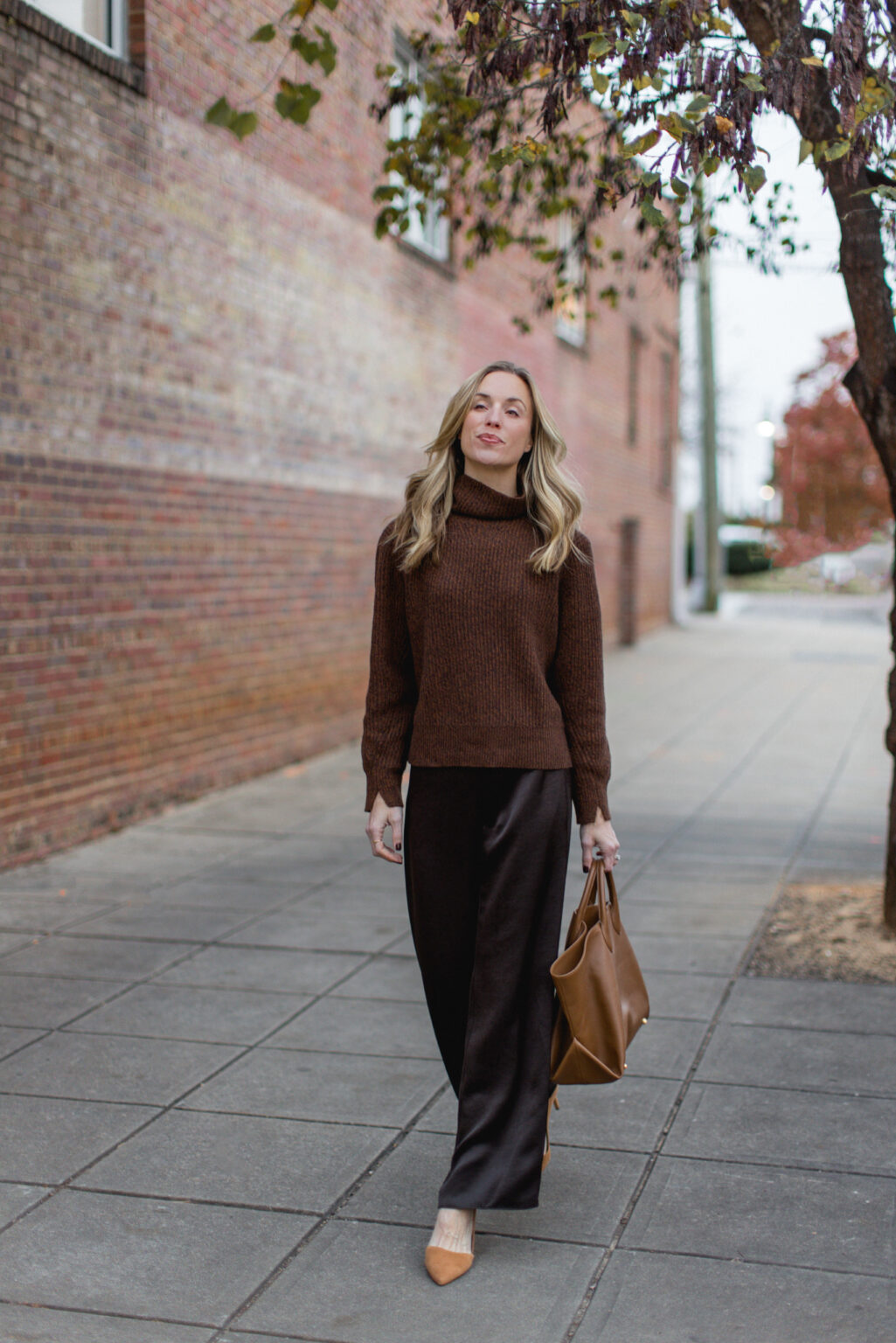 How to Wear Chocolate Brown in Fall | Fall Color Trend – Natalie Yerger